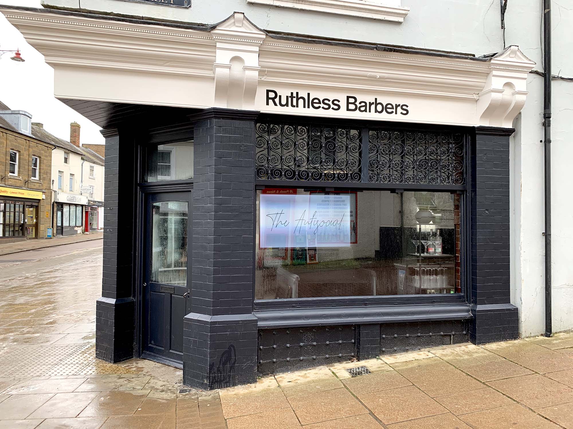 Bars & Restaurants - Daventry High Street