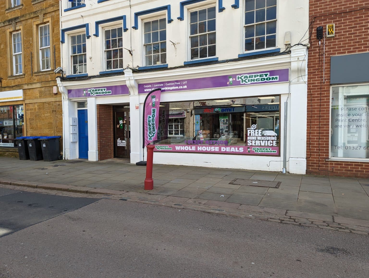 Shops - Daventry High Street